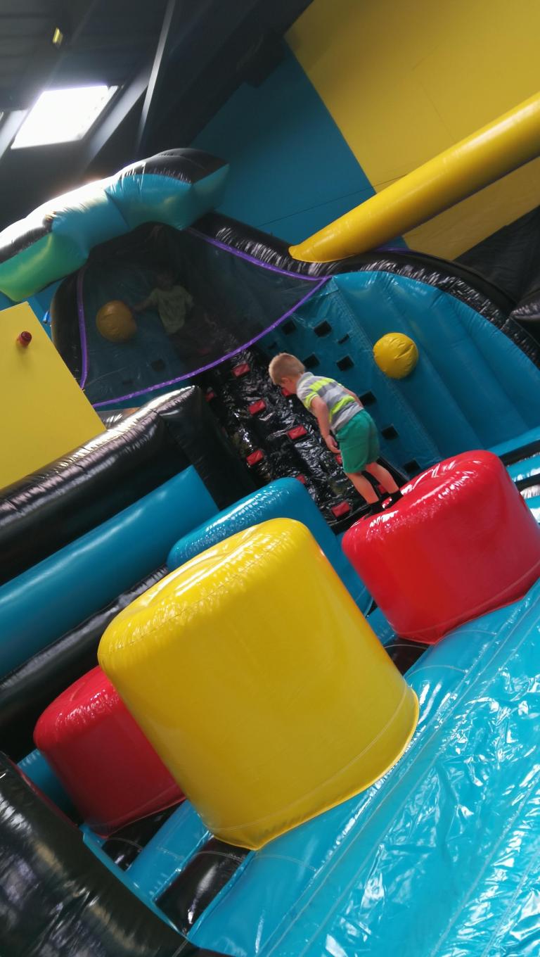 Review – Jumpin Inflatable Fun (Derby) – The Spoonie Mummy